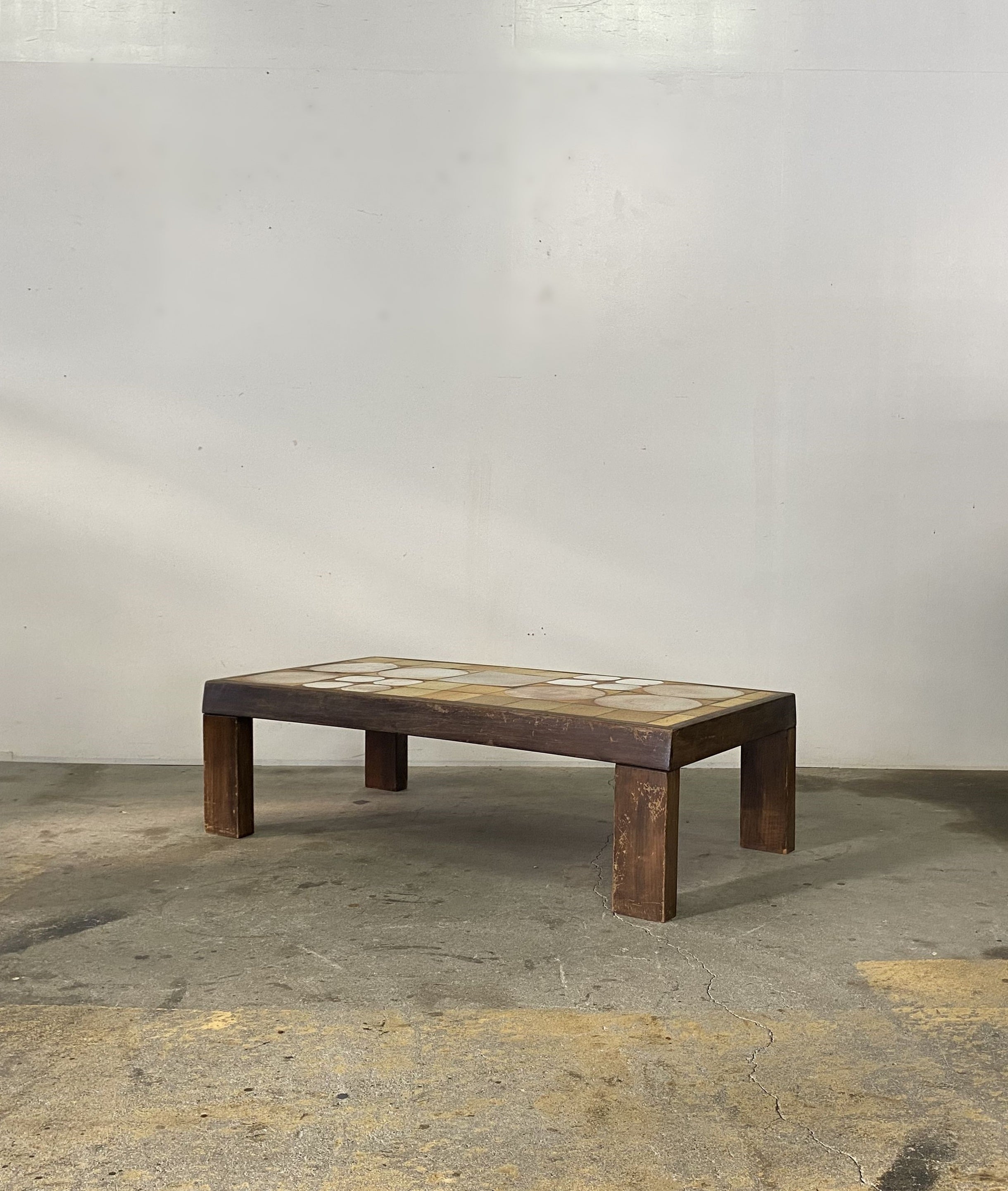 Tile Top Coffee Table – Round trip Antiques