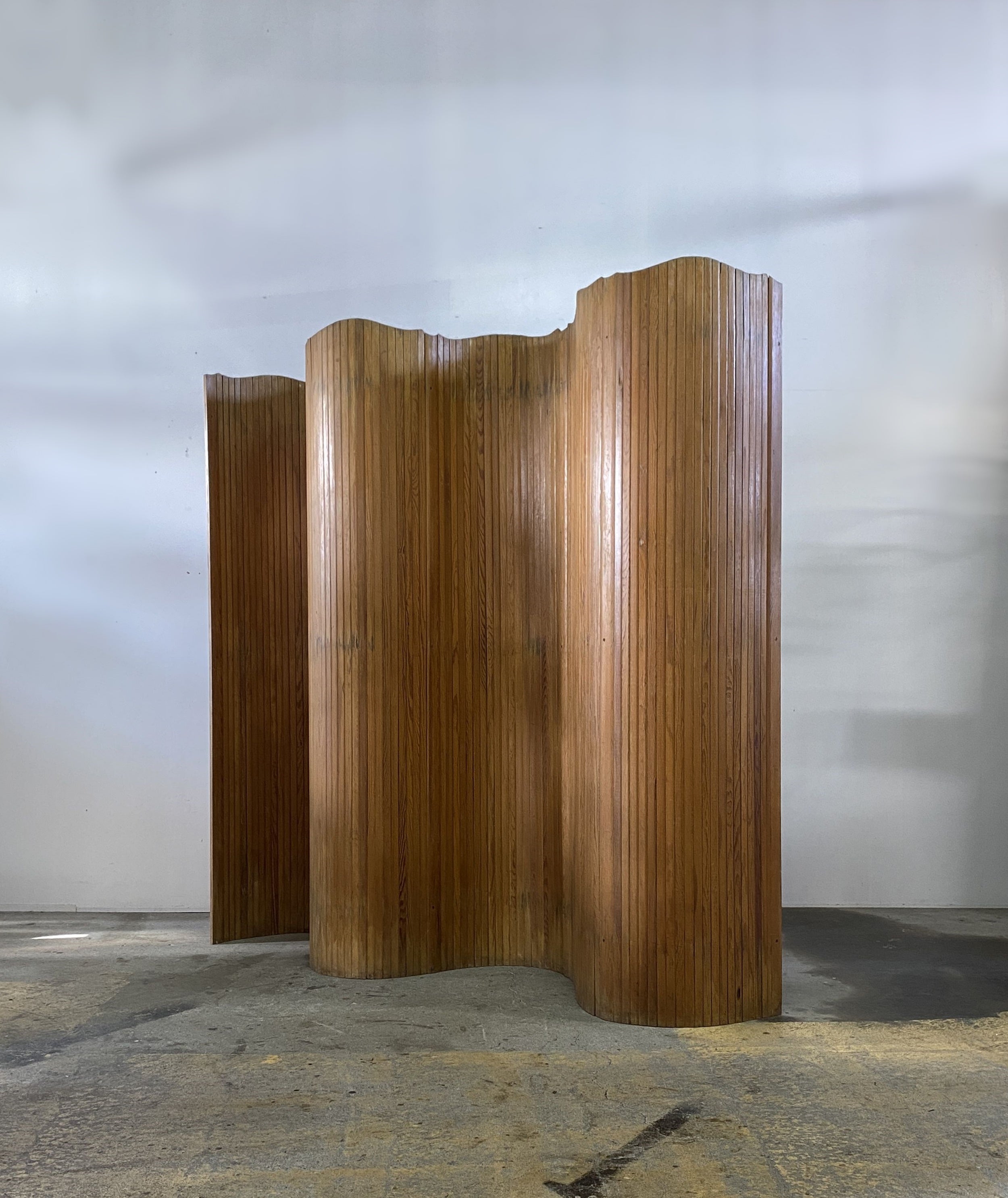 Anonymous Vintage Screen – Round trip Antiques