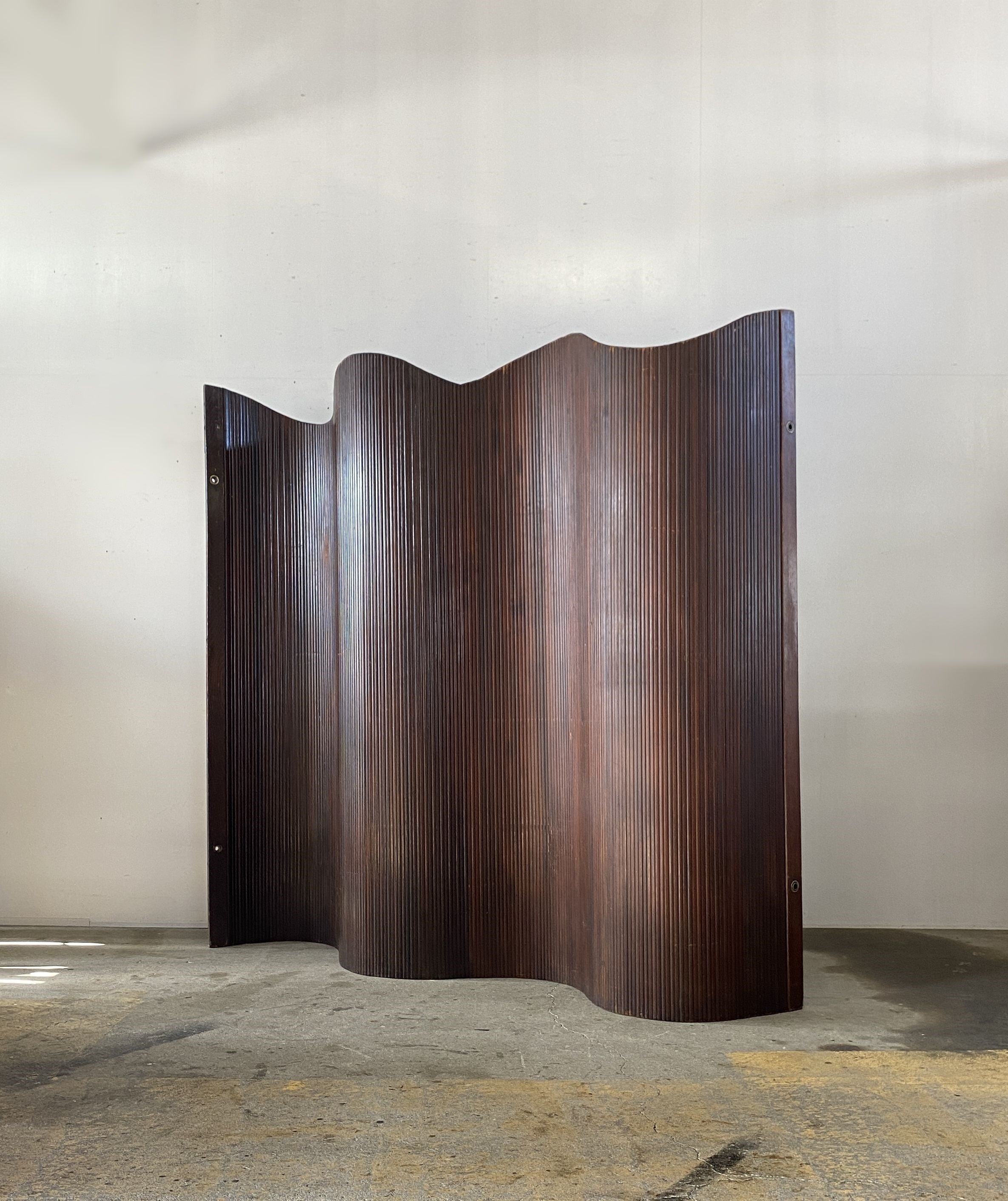 Anonymous Vintage Screen – Round trip Antiques